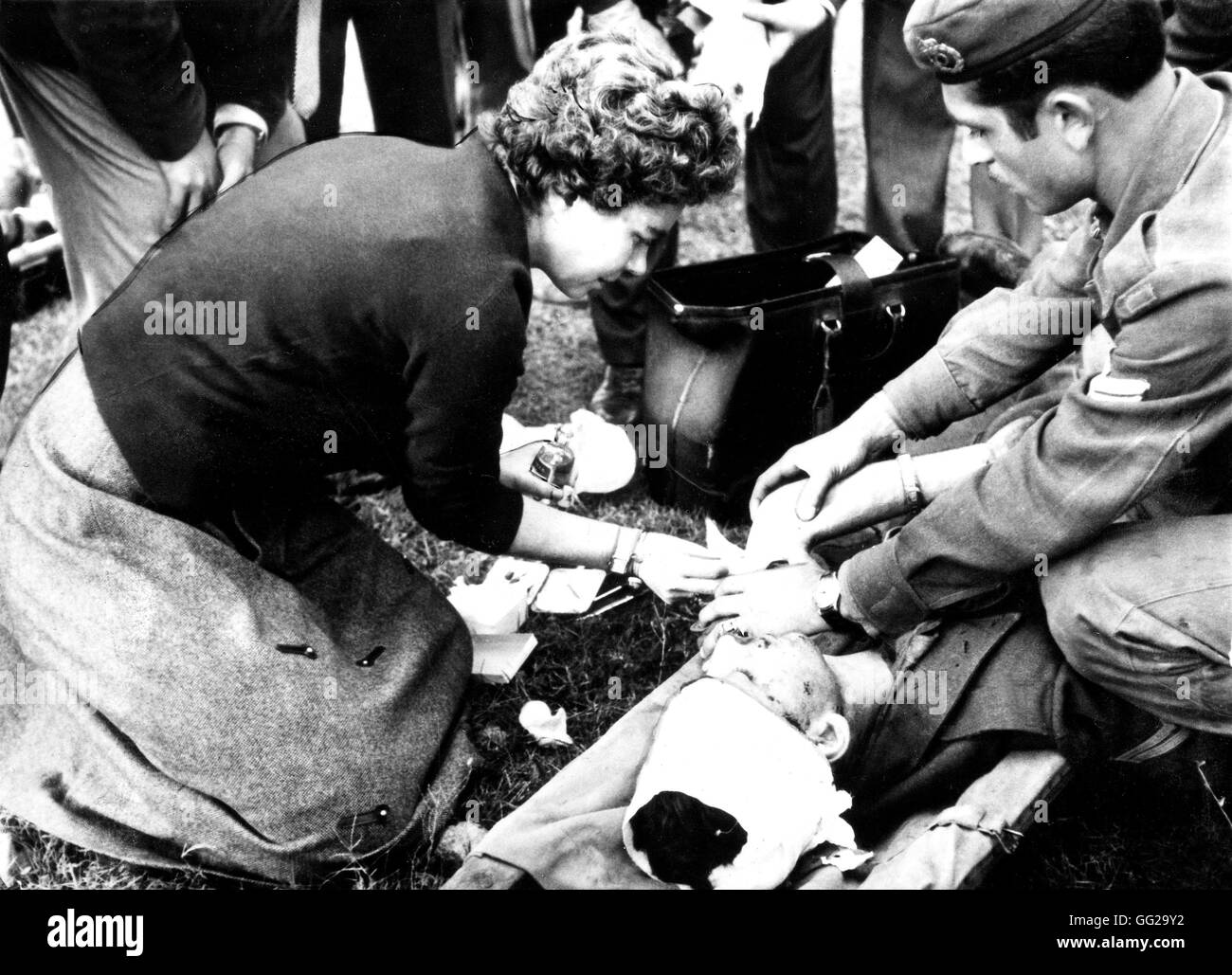 World war ii wounded soldiers hi-res stock photography and images - Alamy