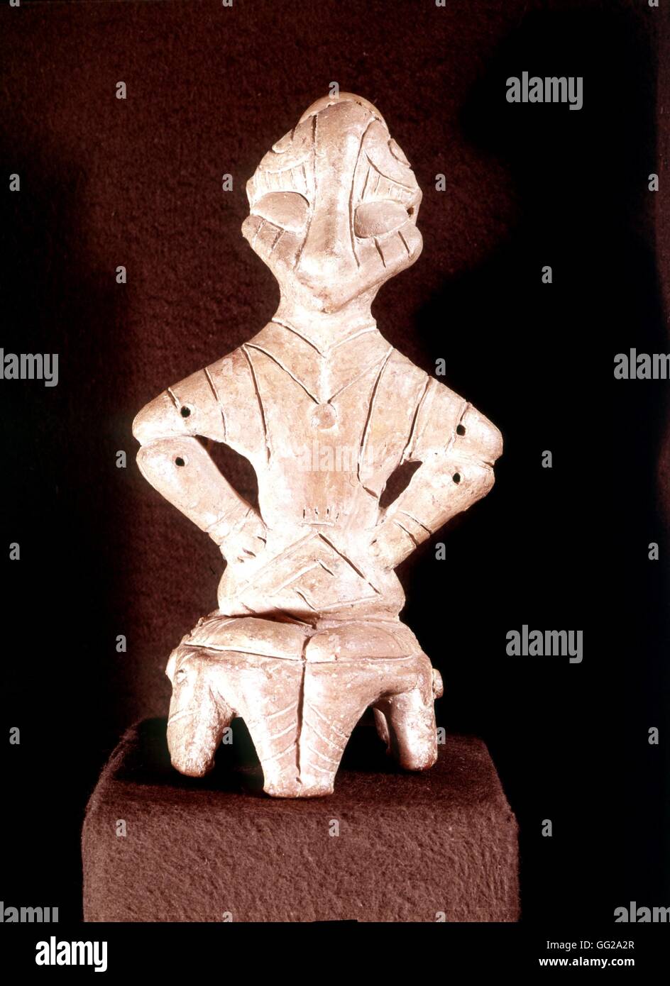 Neolithic sculpture hi-res stock photography and images - Alamy