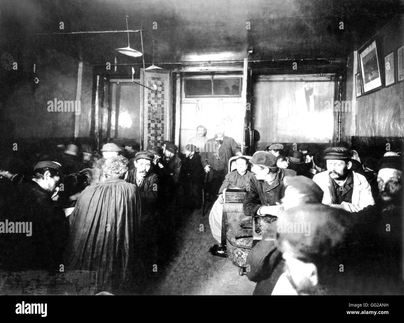 Get inside Black and White Stock Photos & Images - Alamy