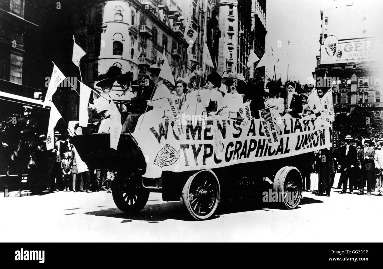 International womens day history Black and White Stock Photos & Images ...