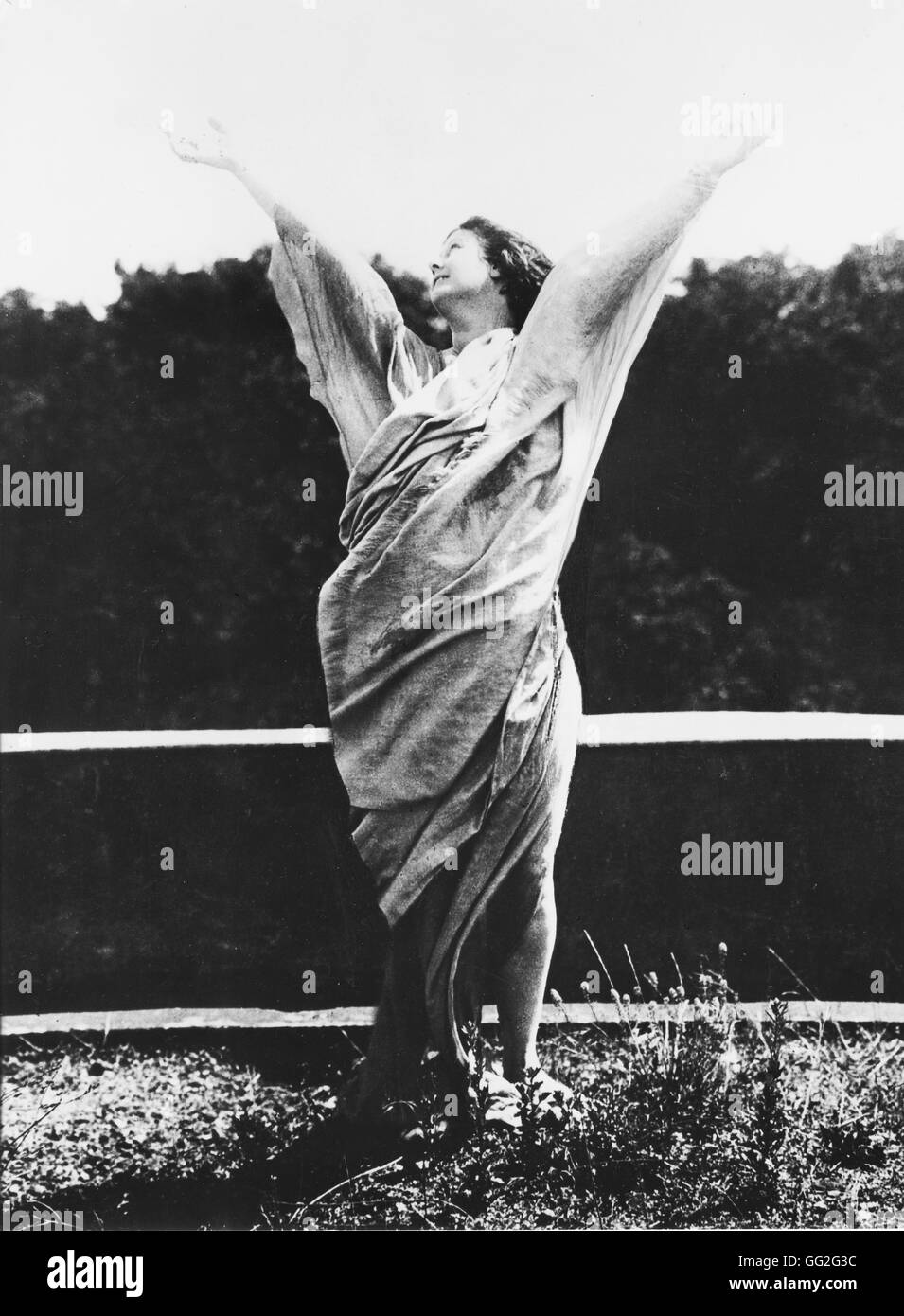 Isadora duncan hi-res stock photography and images - Alamy