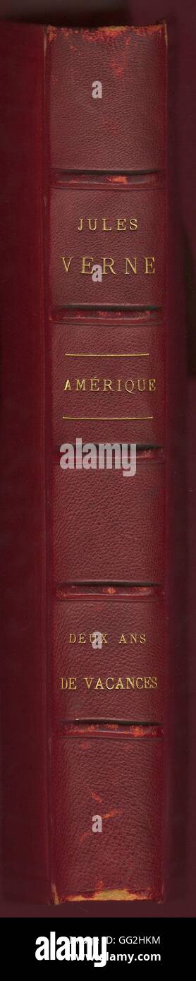 Jules verne collection hetzel hi-res stock photography and images - Alamy