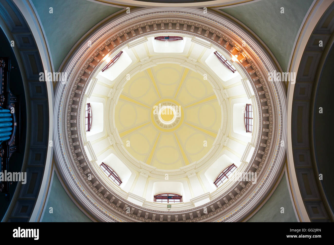 Ceiling dome architecture hi-res stock photography and images - Alamy