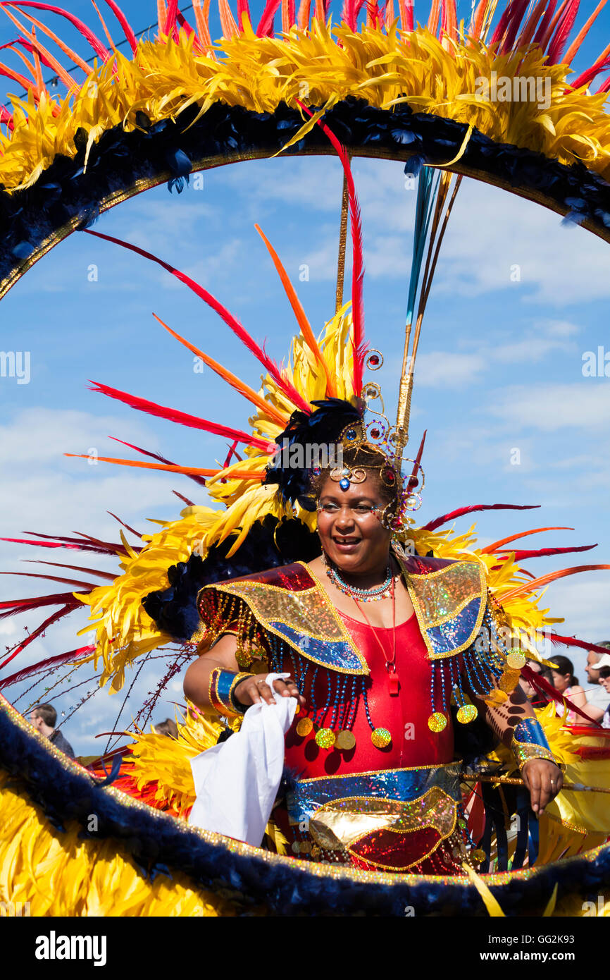 Procession parade hi-res stock photography and images - Alamy