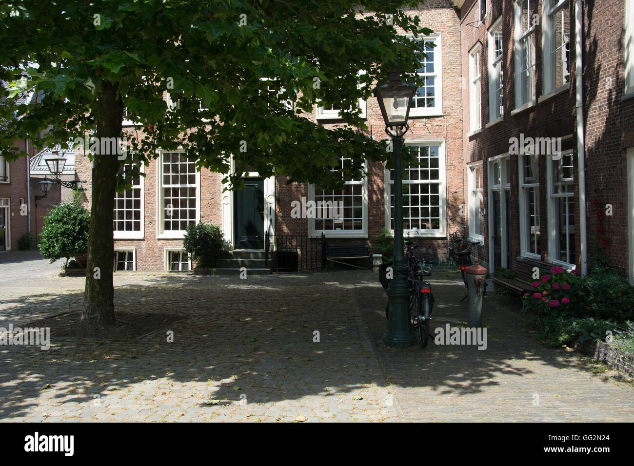 Photos from historic Leiden City Centre Stock Photo - Alamy