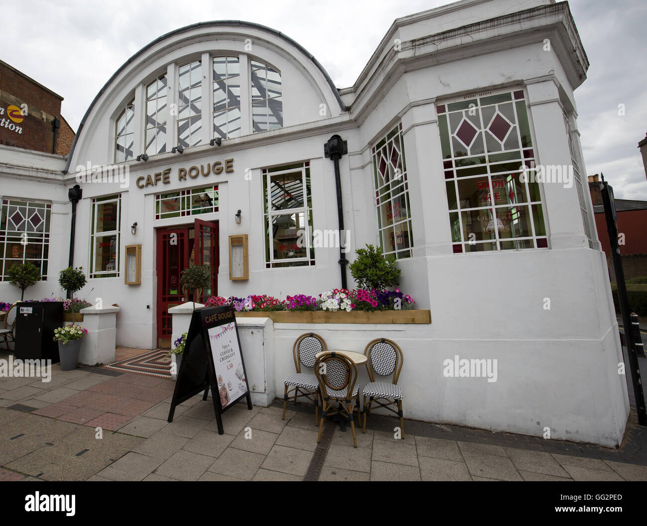 Cafe Rouge French Restaurant in St Albans Stock Photo - Alamy