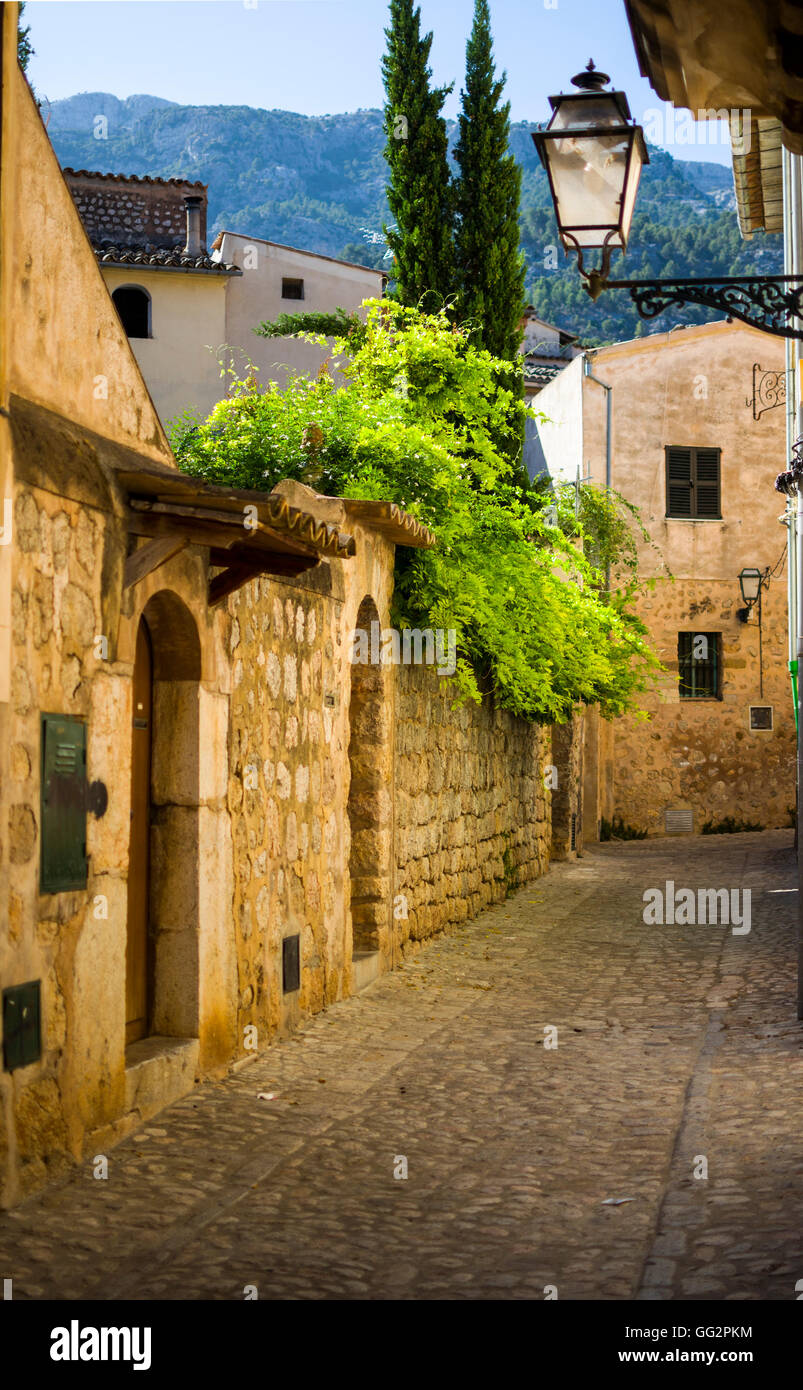 Soller street hi-res stock photography and images - Alamy