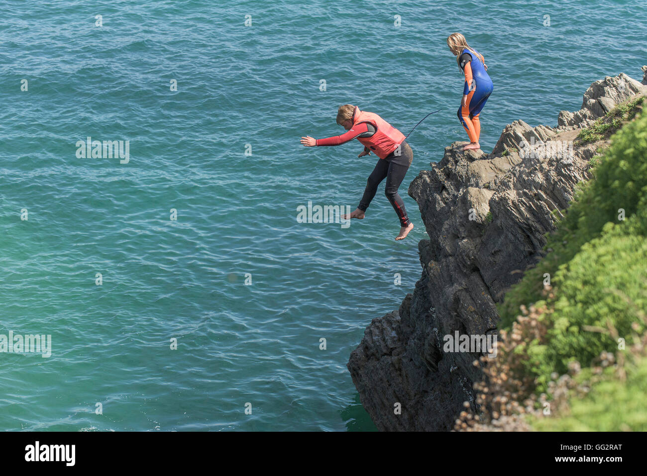 Young People Jumping Off Cliffs High Resolution Stock Photography and ...