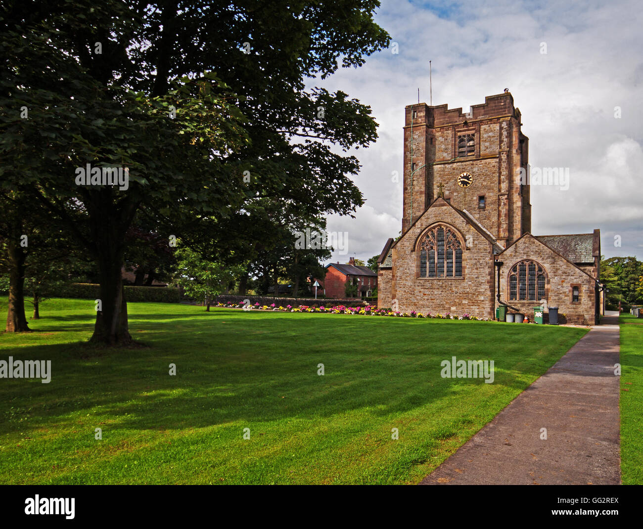 The path to St Hilda's Church, Bilsborrow, Lancashire Stock Photo - Alamy
