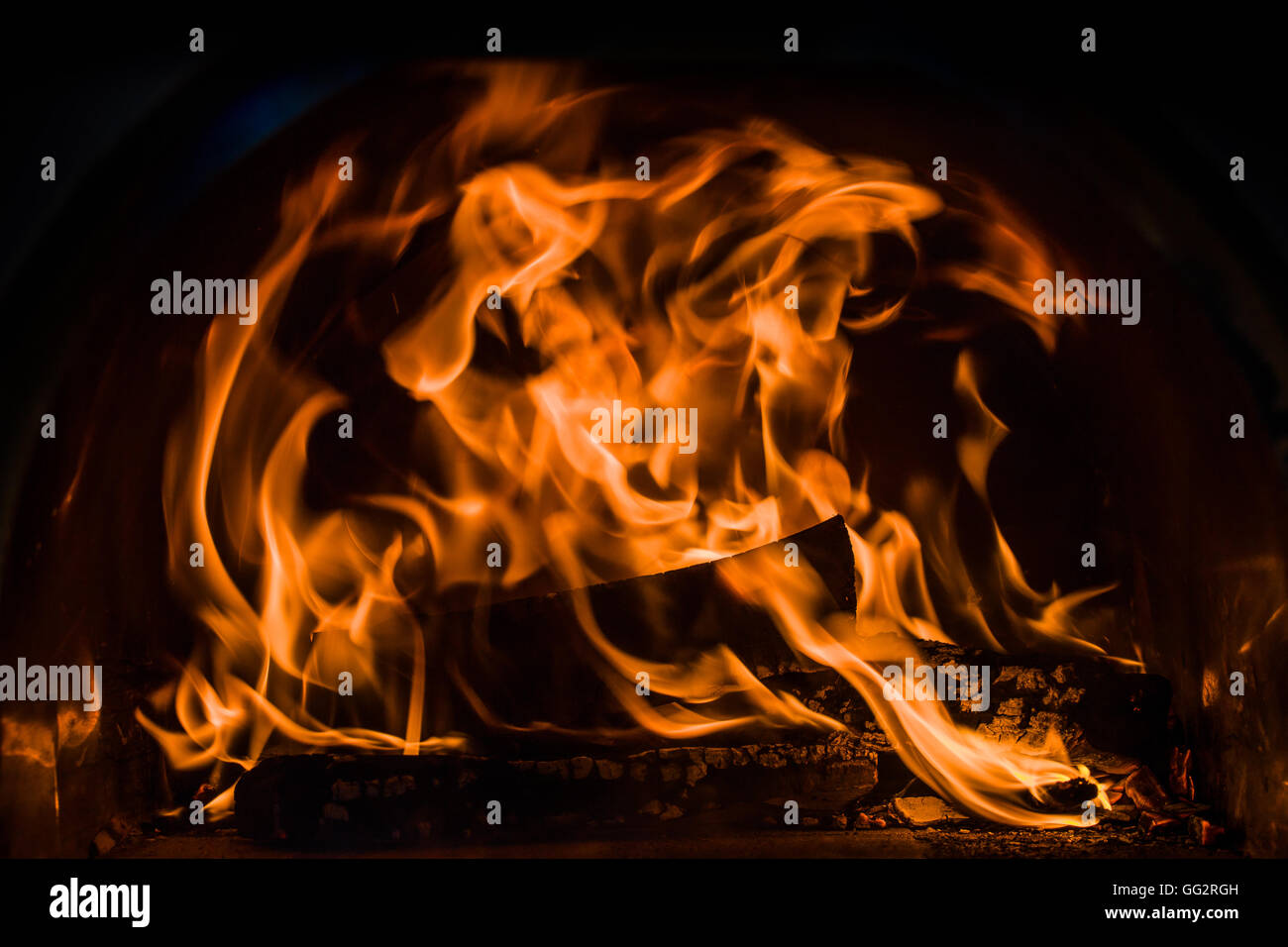 Warmth from fire hi-res stock photography and images - Alamy