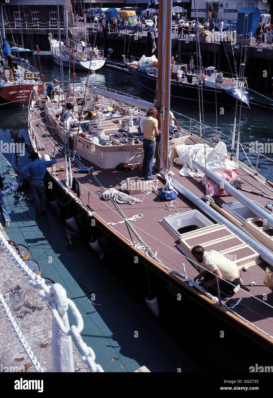 AJAX NEWS PHOTOS. 1977. PORTSMOUTH, ENGLAND. - WHITBREAD ROUND THE ...