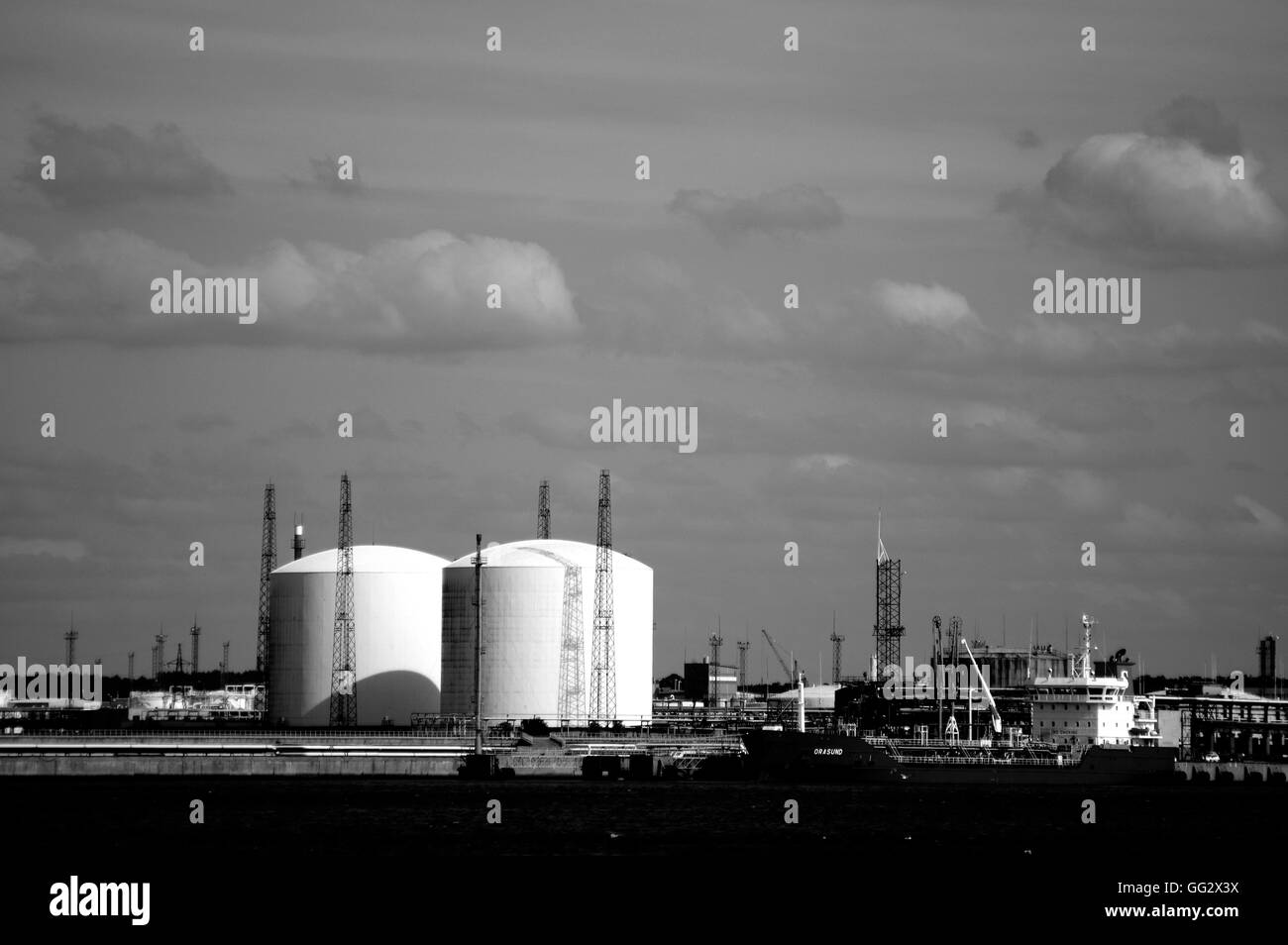 Oil product reservoir,Oil, Reservoir, Reservoirs, Industrial, Industry ...