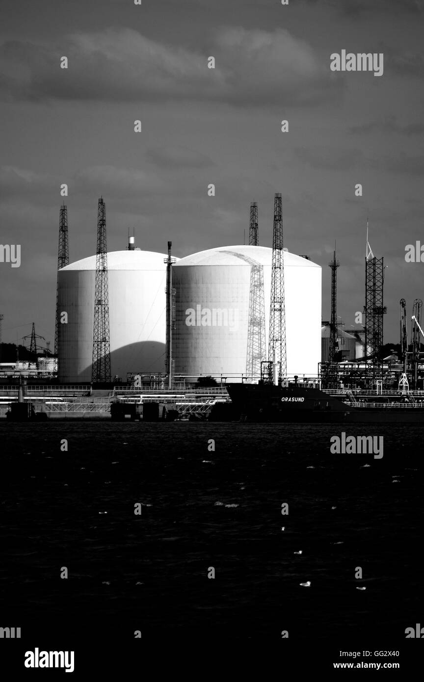 Oil product reservoir,Oil, Reservoir, Reservoirs, Industrial, Industry ...
