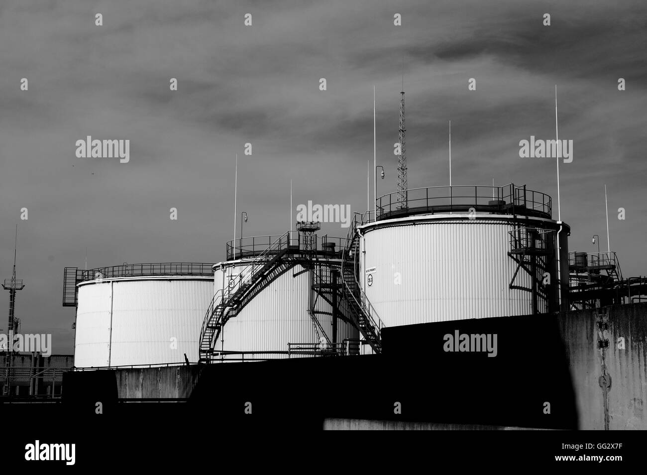 Oil product reservoir,Oil, Reservoir, Reservoirs, Industrial, Industry ...