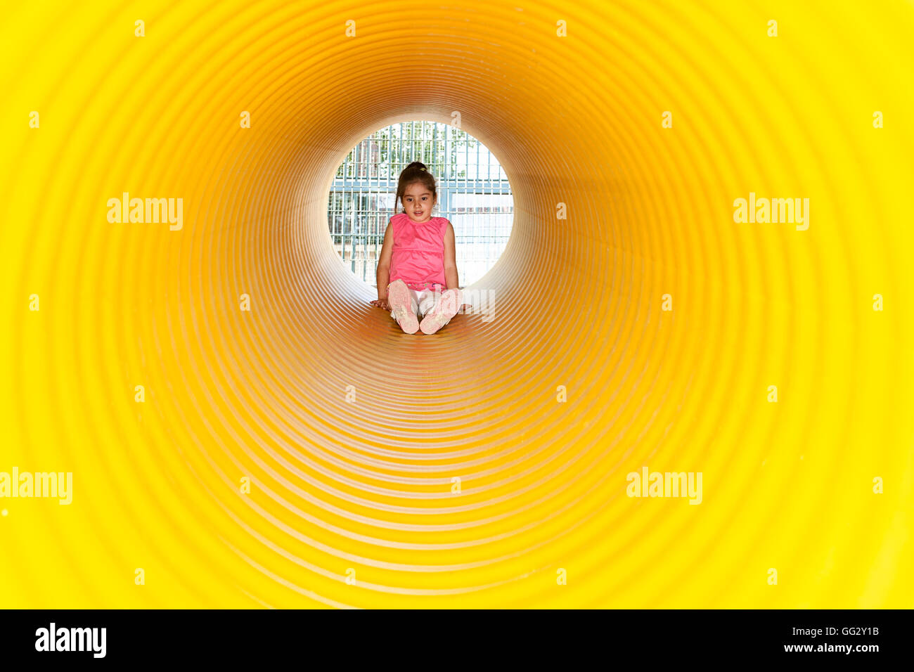 Girl yellow child hi-res stock photography and images - Alamy