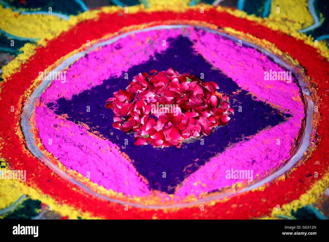Rangoli festival designs hi-res stock photography and images - Alamy
