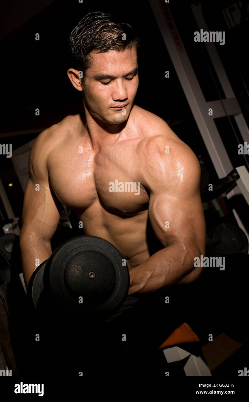 Man working out Stock Photo - Alamy