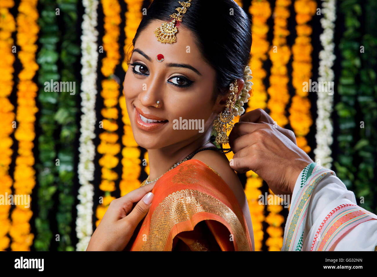 Andhra bride hi-res stock photography and images - Alamy