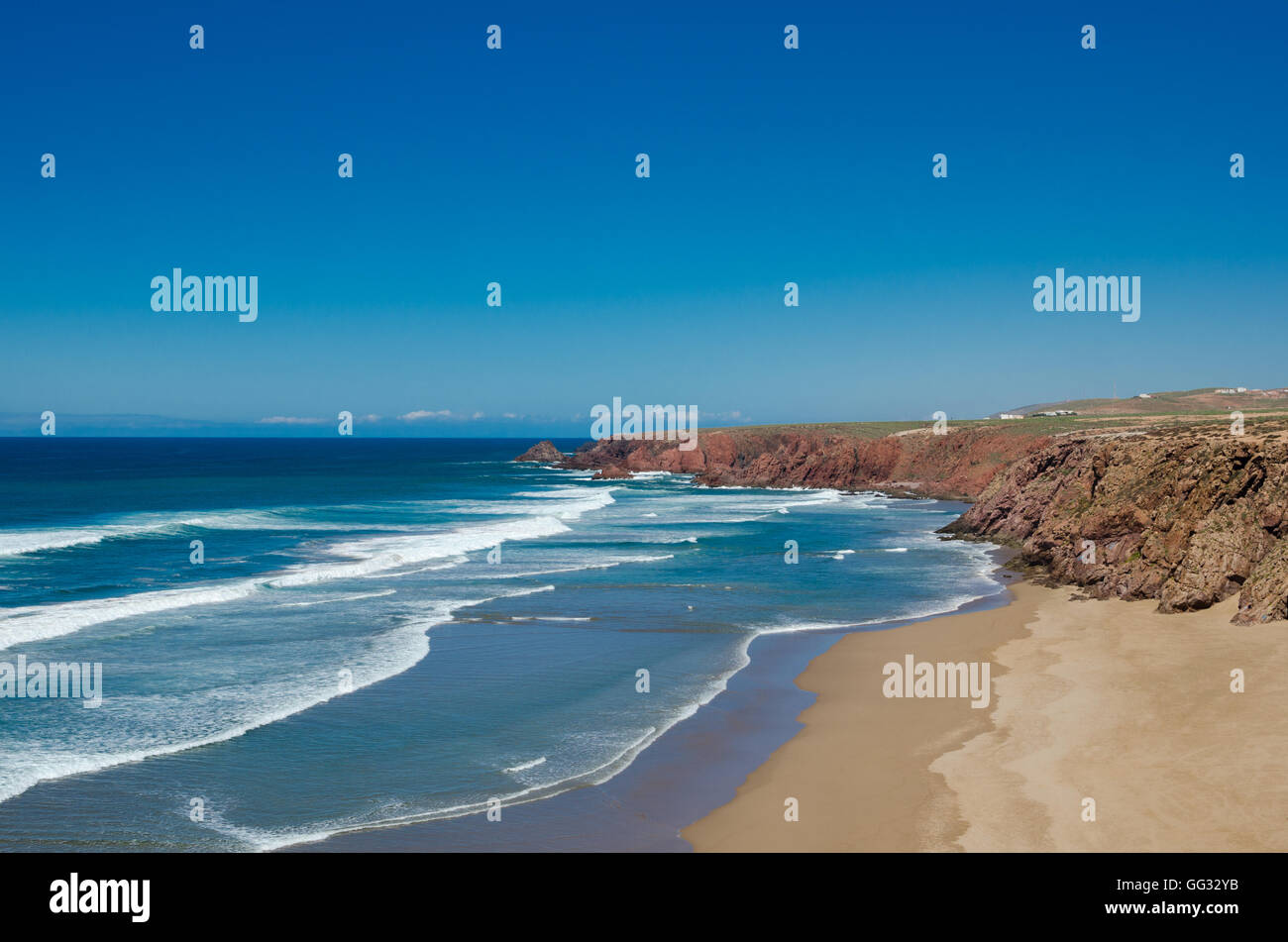 Rock baech hi-res stock photography and images - Alamy