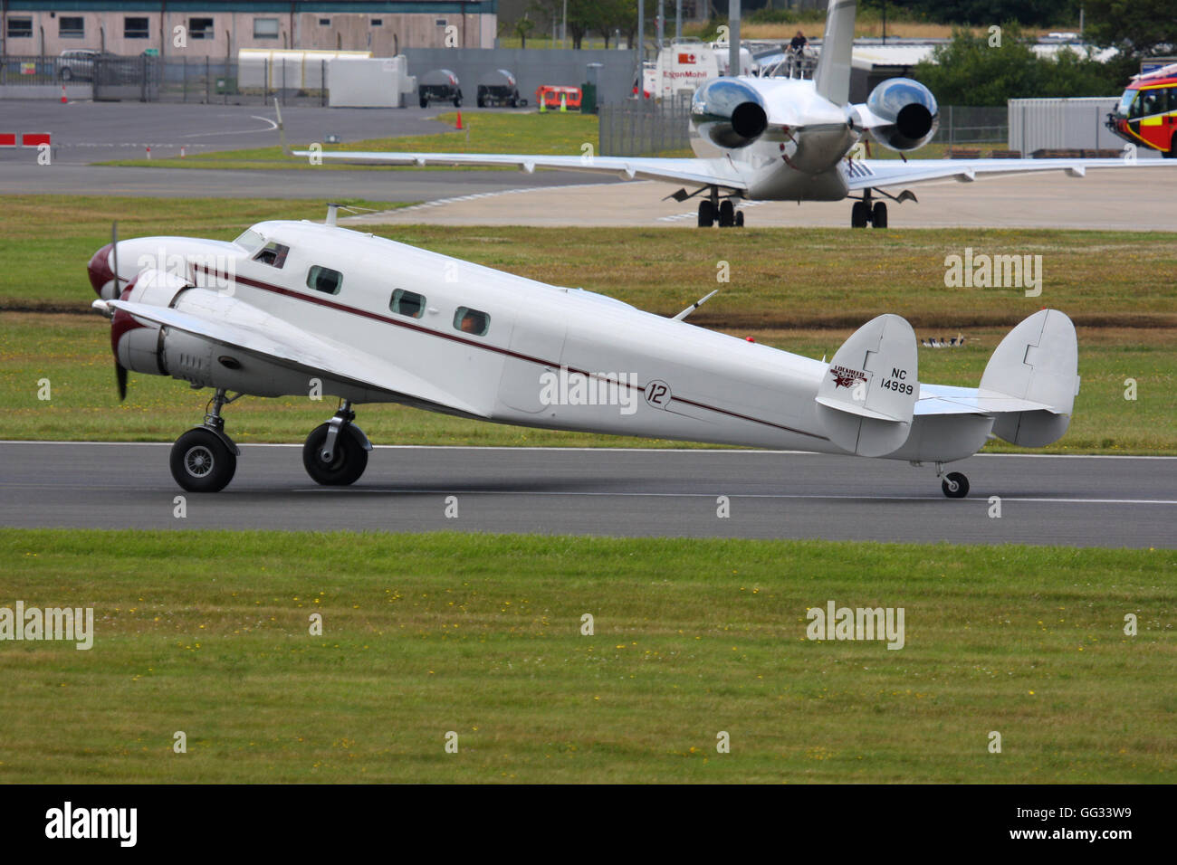 Lockheed electra hi-res stock photography and images - Alamy
