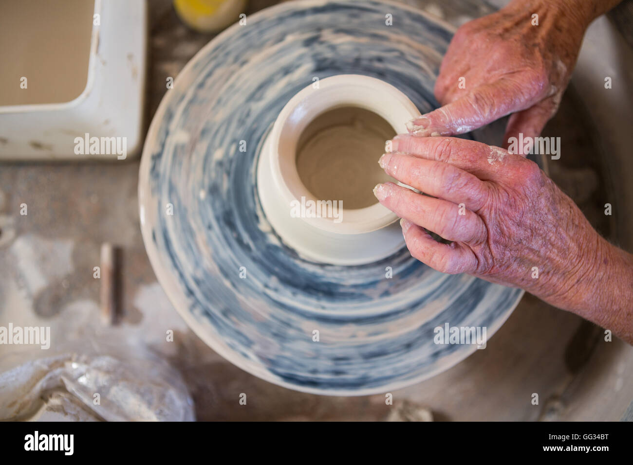 Close-up of potter making pot Stock Photo - Alamy