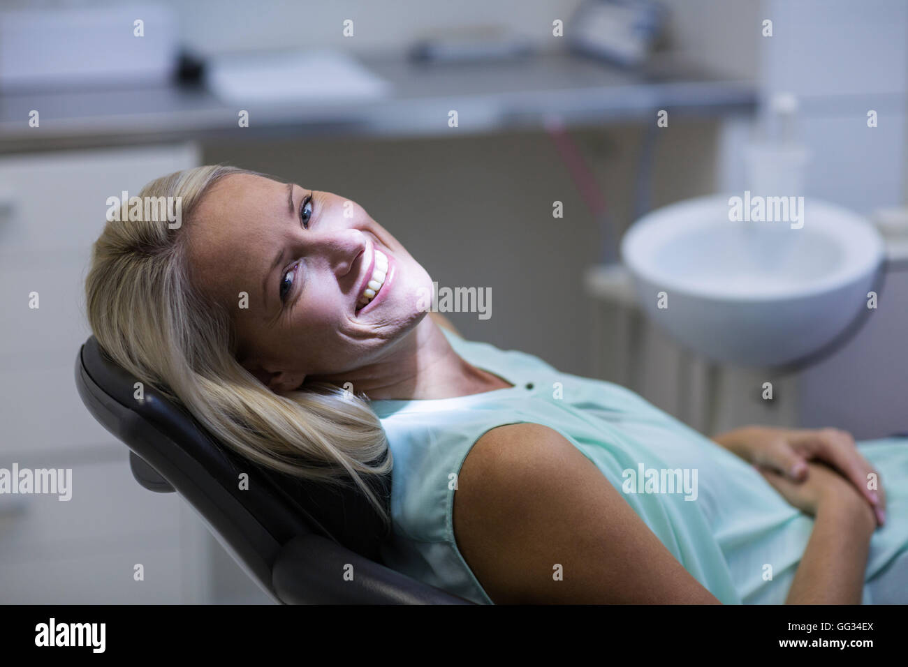 Portrait of female patient smiling Stock Photo - Alamy