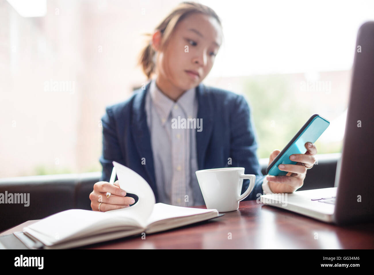 Using studying hi-res stock photography and images - Alamy