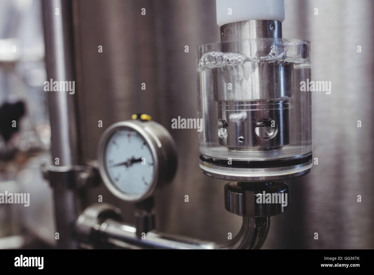 Tank connection hi-res stock photography and images - Alamy