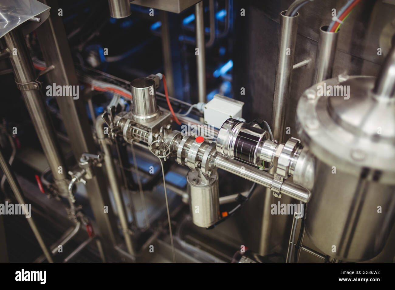 Distillation pipes hi-res stock photography and images - Alamy