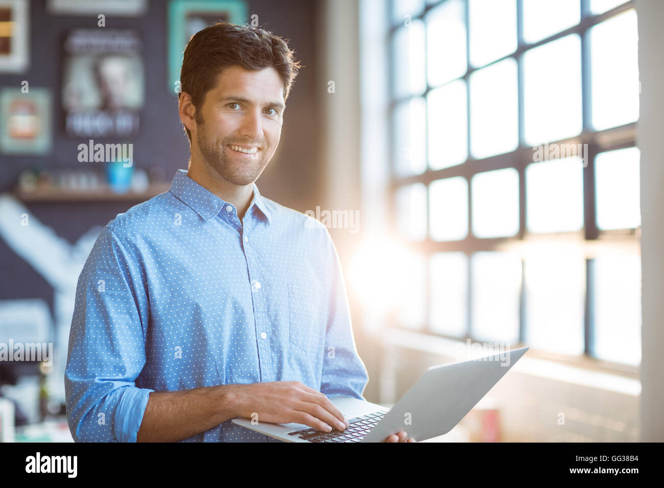 Male entrepreneur using laptop hi-res stock photography and images - Alamy