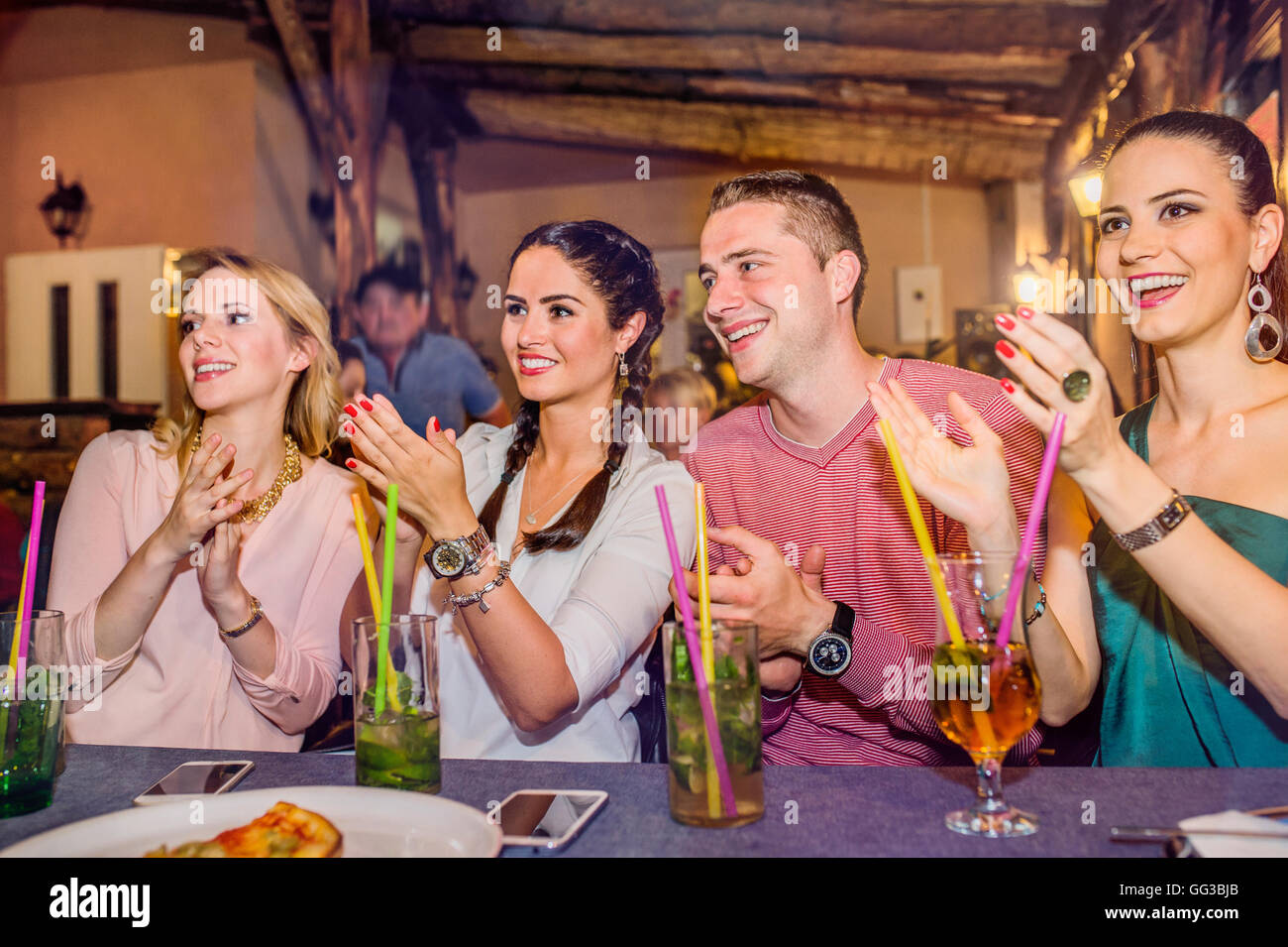 Women drinking cocktails club hi-res stock photography and images - Alamy
