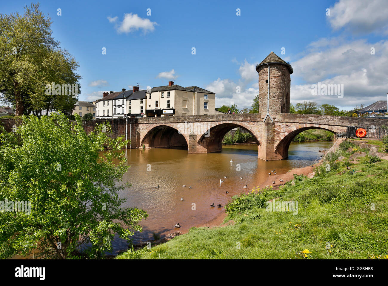 Monmouth; Bridge over the River Monnow; Wales; UK Stock Photo - Alamy
