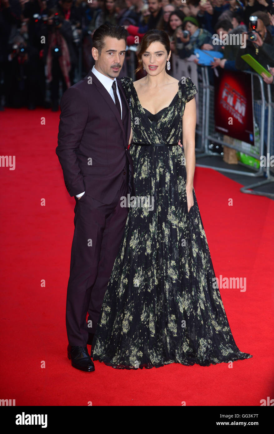 celebritys on the red carpet Stock Photo - Alamy