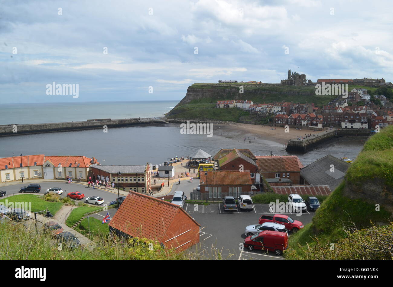 Whitby uk landmark hi-res stock photography and images - Alamy