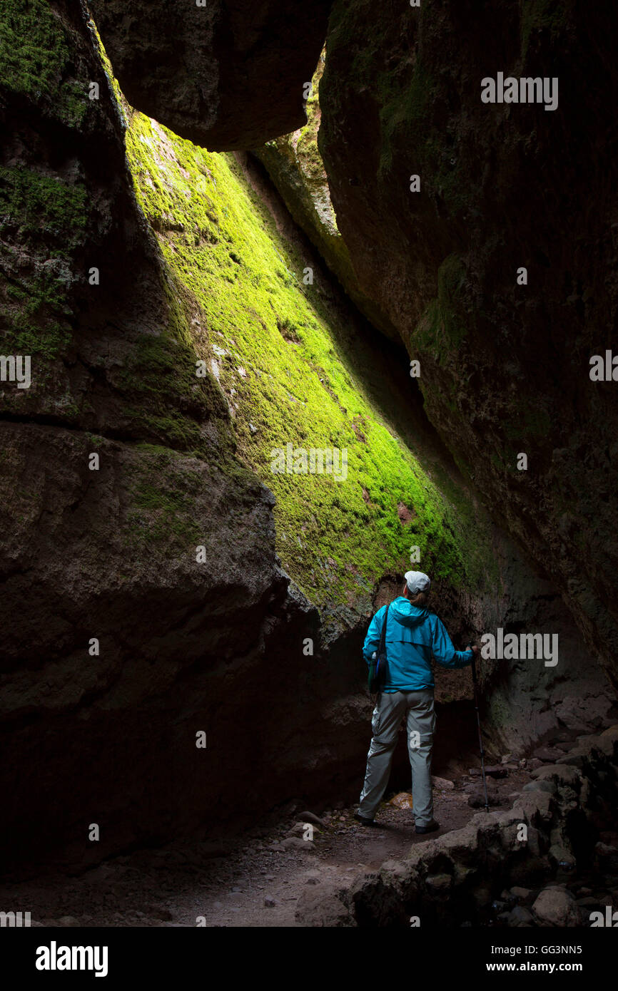 Bear Gulch Cave, Pinnacles National Park, California Stock Photo - Alamy