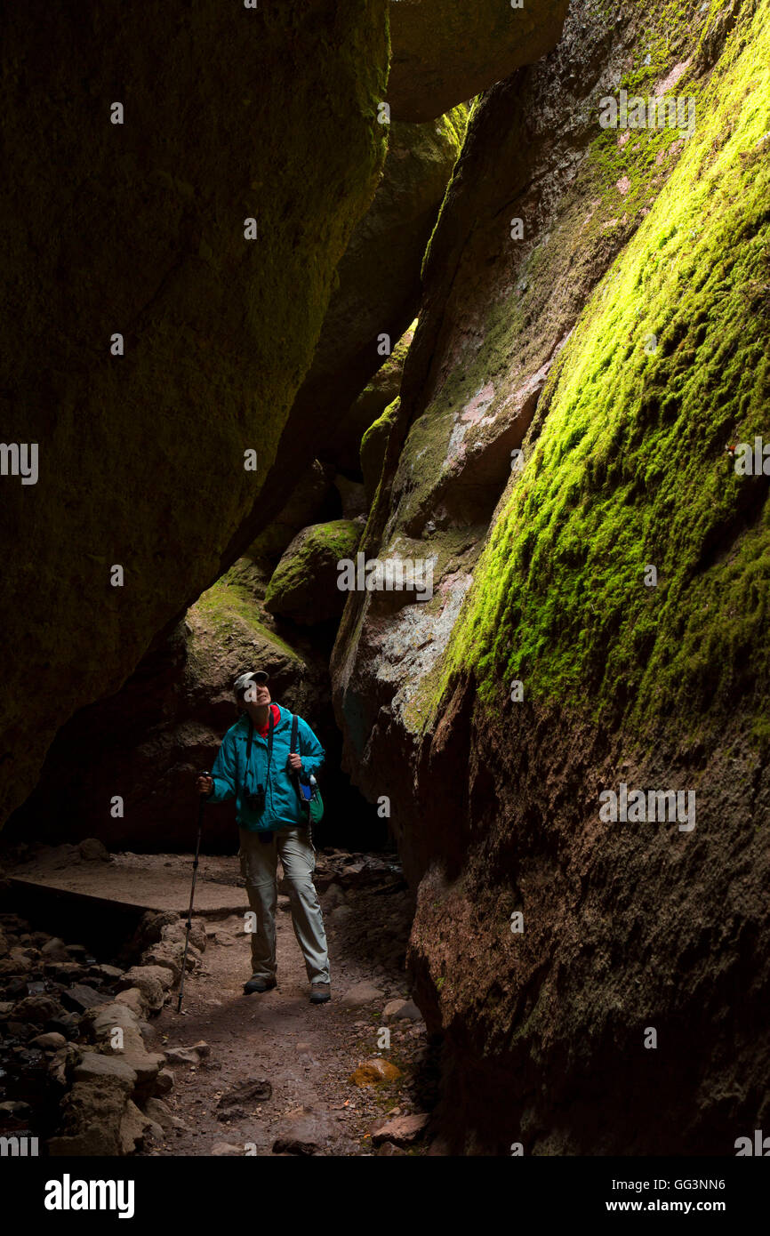 Bear Gulch Cave, Pinnacles National Park, California Stock Photo - Alamy