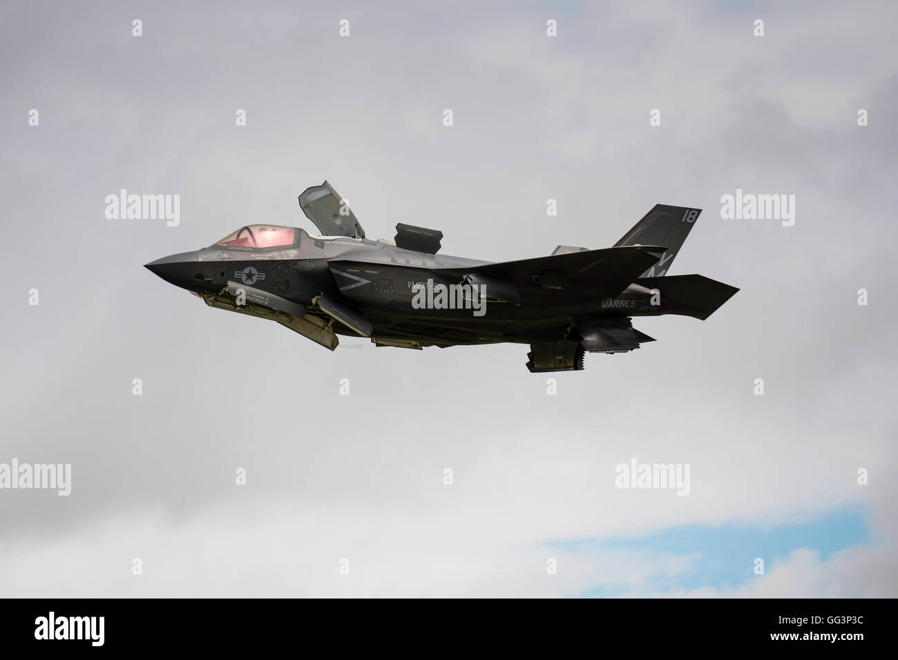 Lockheed Martin F-35 Joint Strike Fighter "Lightning II Stock Photo - Alamy