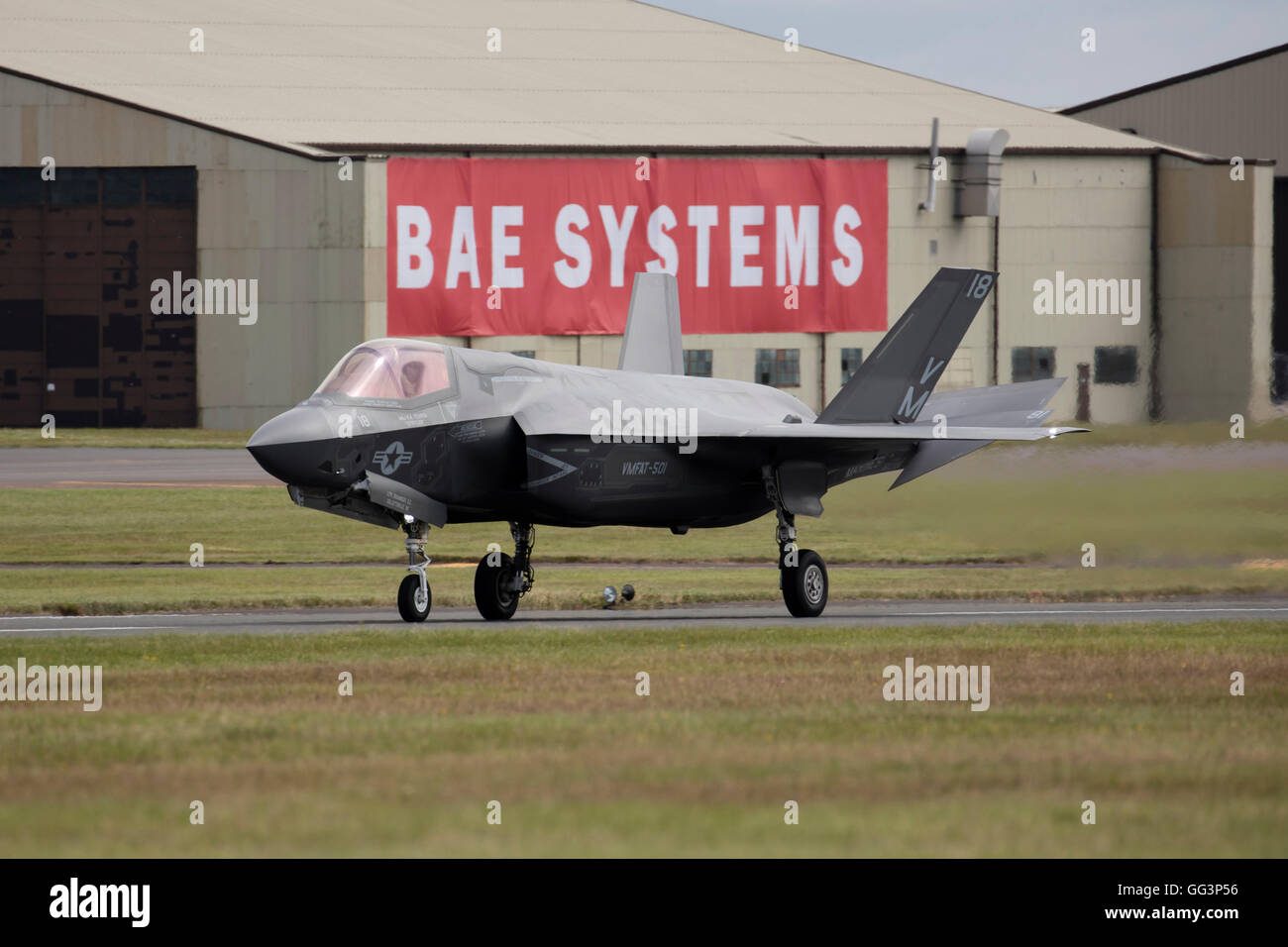 Lockheed Martin F-35 Joint Strike Fighter "Lightning II Stock Photo - Alamy