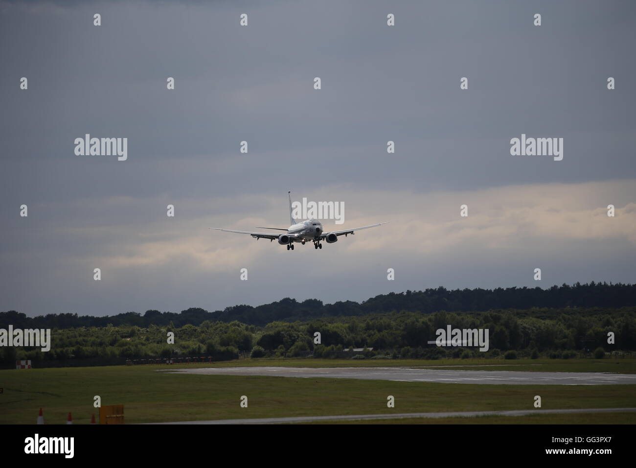Raf poseidon aircraft hi-res stock photography and images - Alamy
