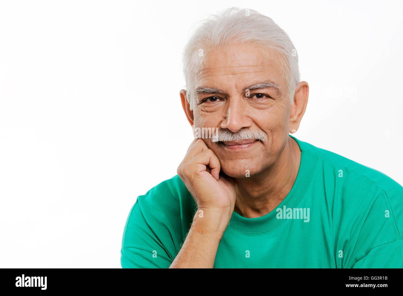 Old man smiling Stock Photo - Alamy
