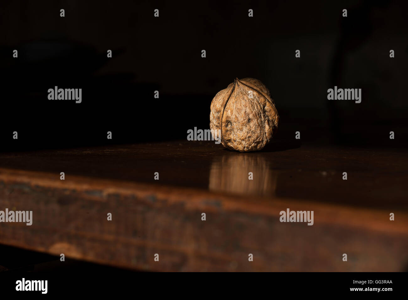 Dimly lit table hi-res stock photography and images - Alamy