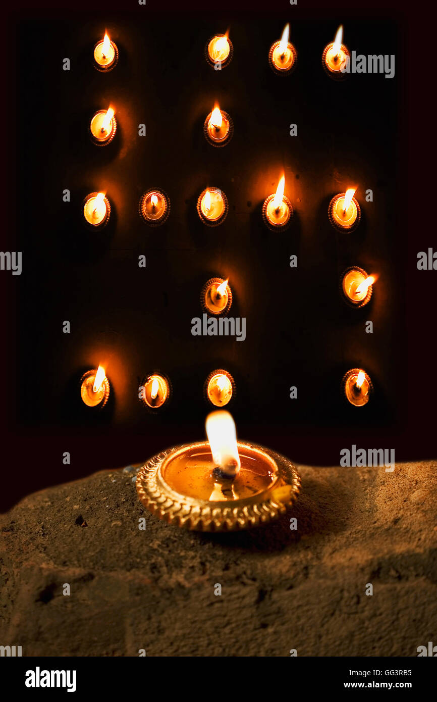 Indians light diyas hi-res stock photography and images - Alamy