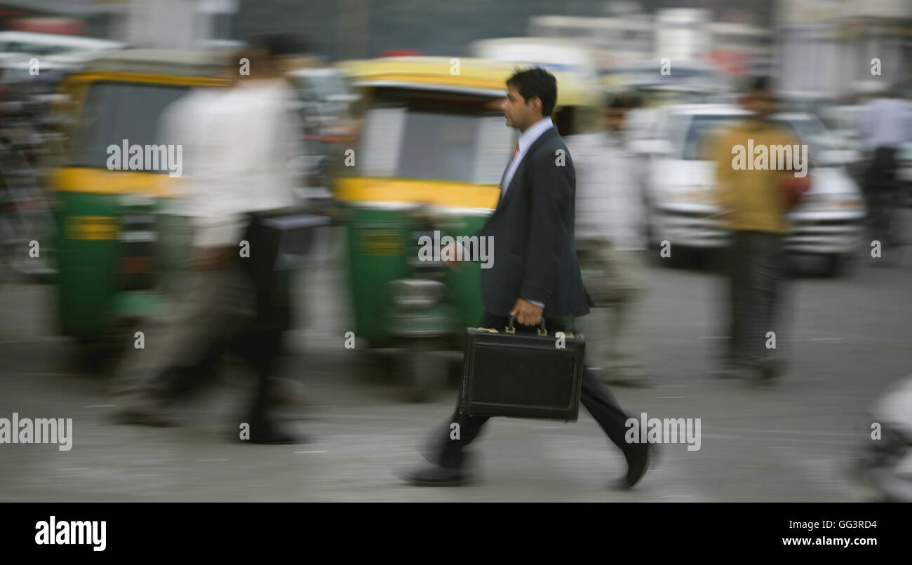 Man by the road hi-res stock photography and images - Alamy