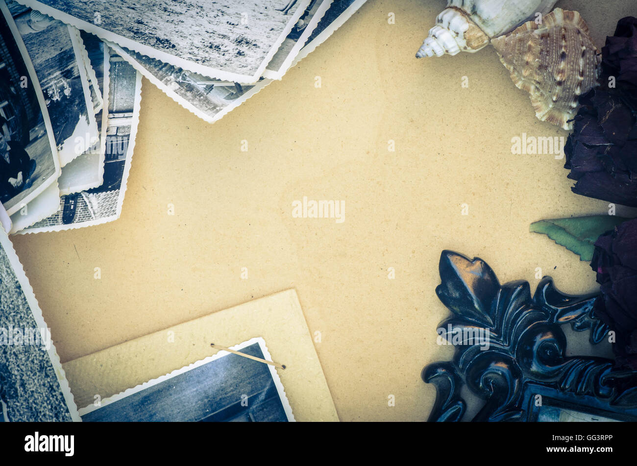 Flower still life photos hi-res stock photography and images - Alamy
