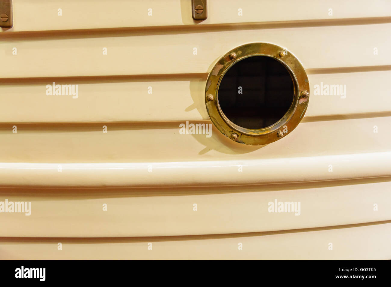 ship window or porthole on wooden wall Stock Photo - Alamy