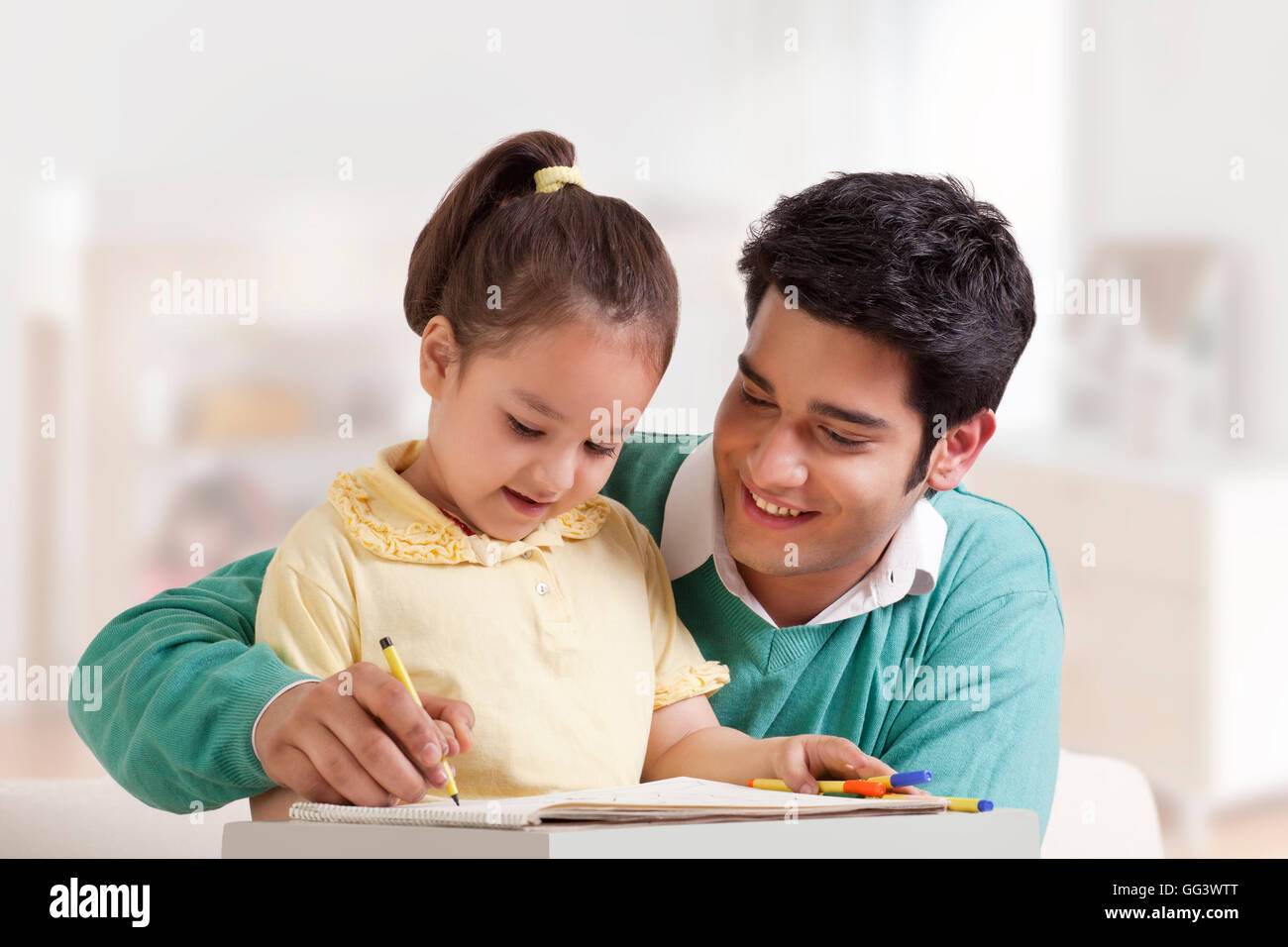 Family holding hands drawing hi-res stock photography and images - Alamy