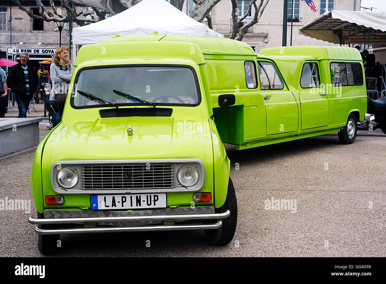 Renault 4 trailer hi-res stock photography and images - Alamy