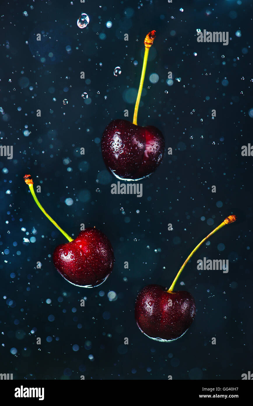 Flying fruit hi-res stock photography and images - Alamy