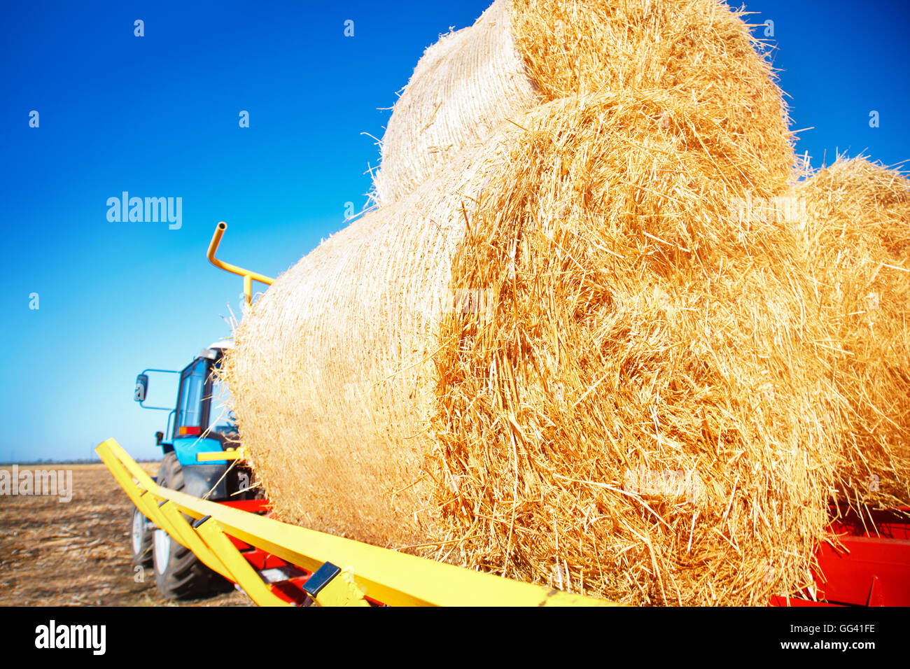 Bale straw on trailer in hi-res stock photography and images - Alamy