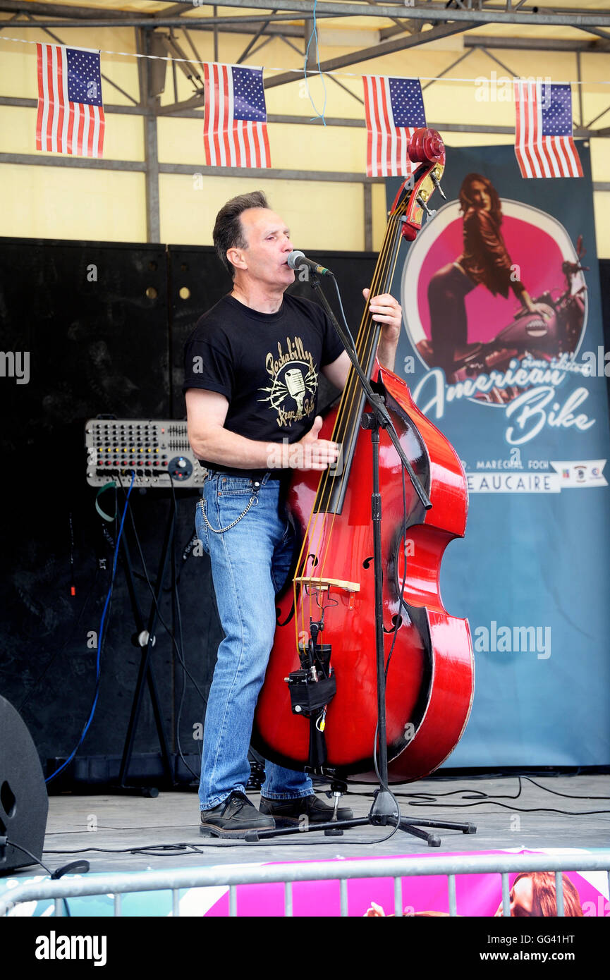 Country music band vintage hi-res stock photography and images - Alamy